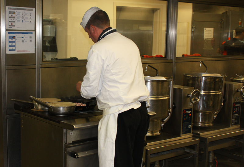 Burnt Chef Project creates academy with free mental health resources ...